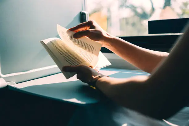 Avoiding Subvocalization: 10 Tips to Stop Pronouncing Words Silently ...