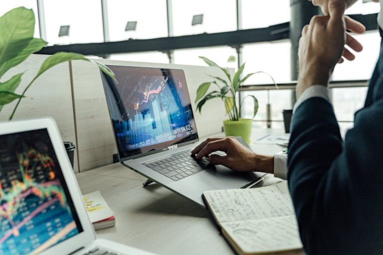 The Role of Global Business Exposure in Career Advancement - Key To Study